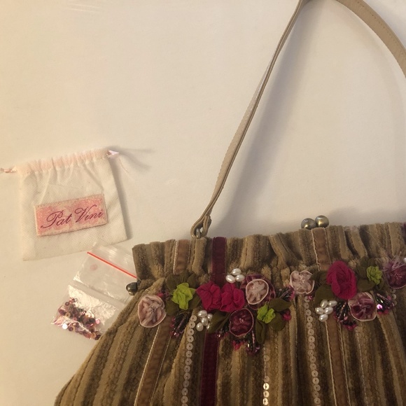 Pat Vine | Bags | Stunning Beaded Velvet Chenille Purse | Poshmark